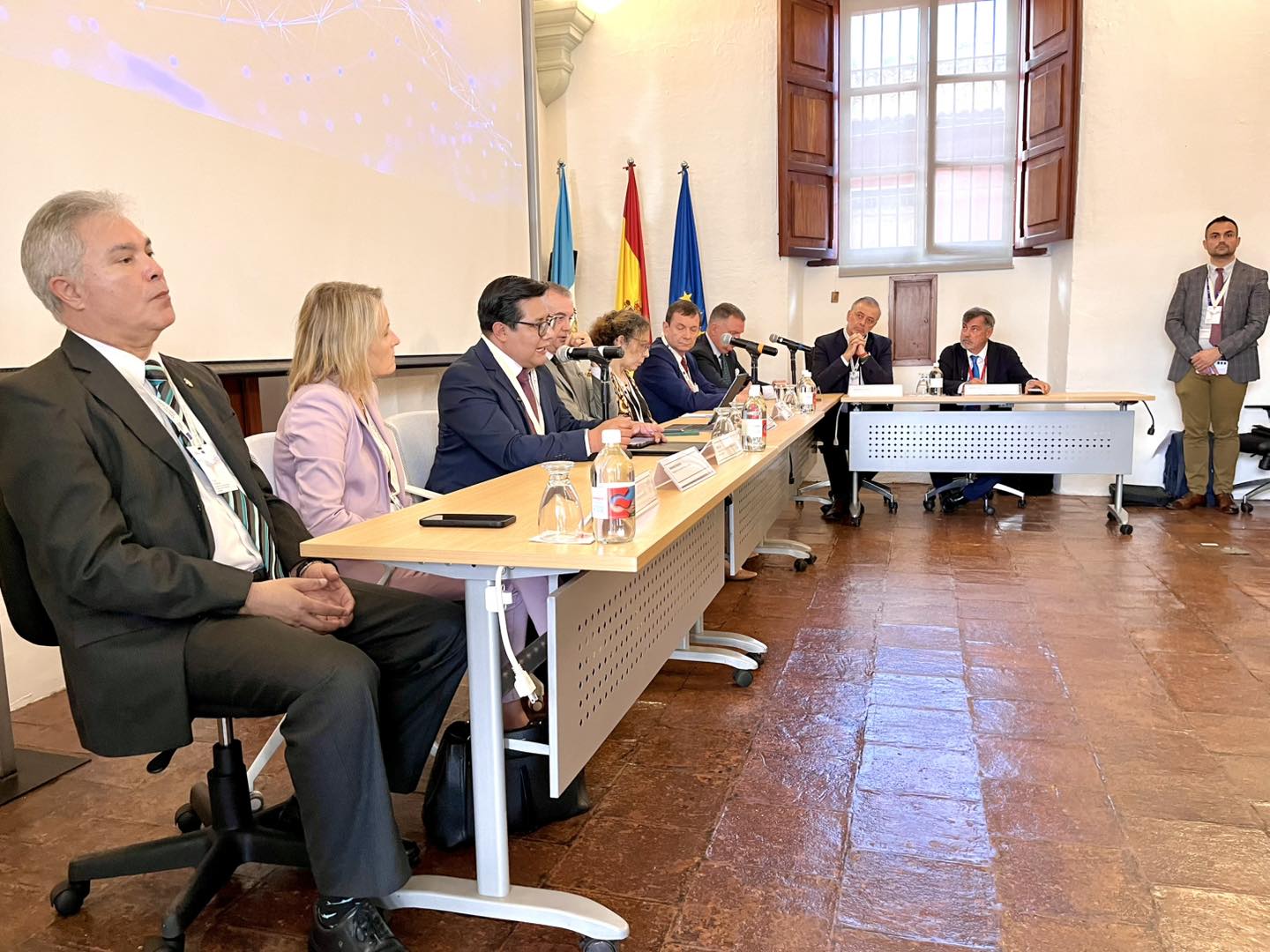 Antigua Guatemala es el punto de encuentro de la transformación digital ...